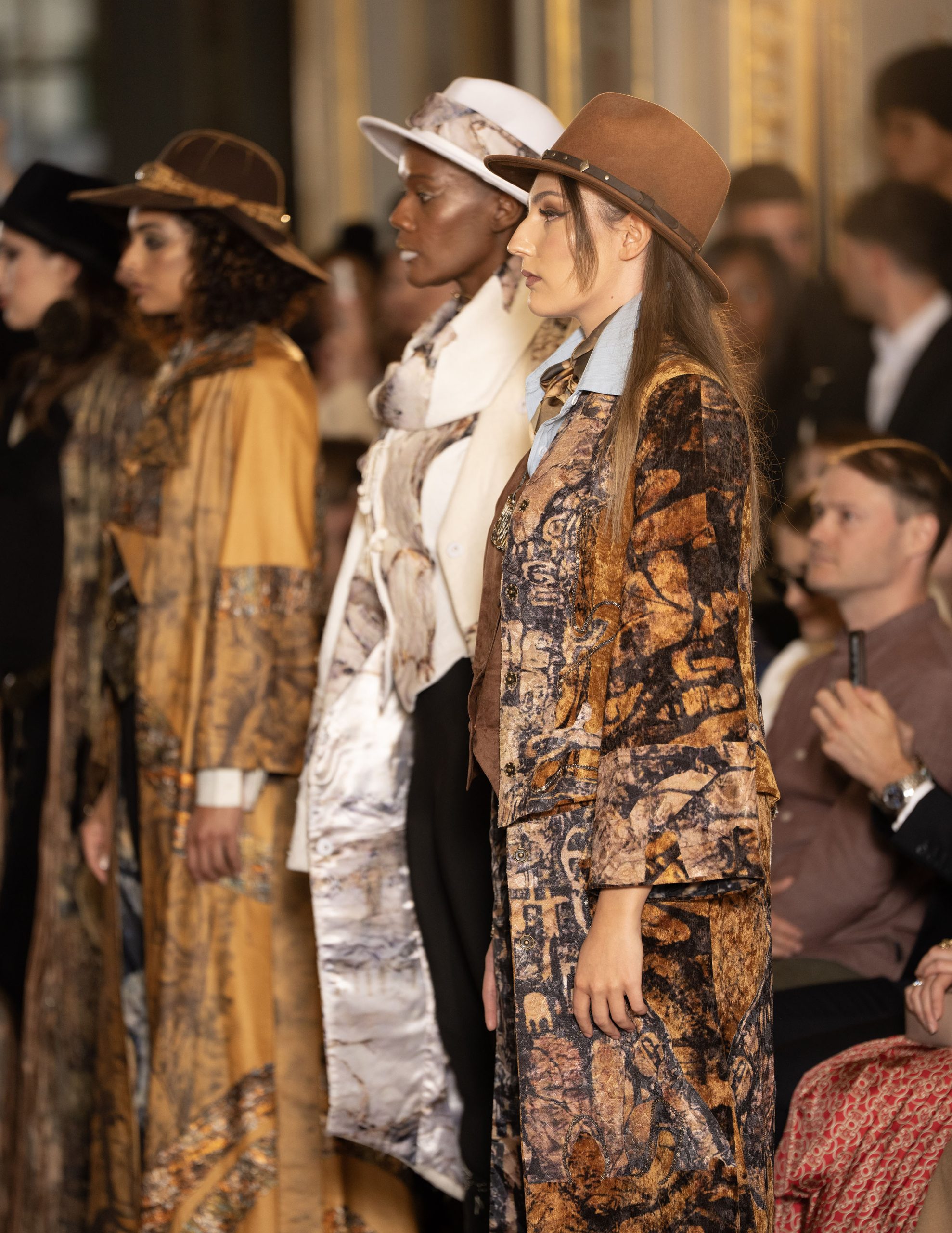 Unique Fashion Show Paris 2025: A Triumph of Innovation, Art, and Global Fashion Unity – France ...